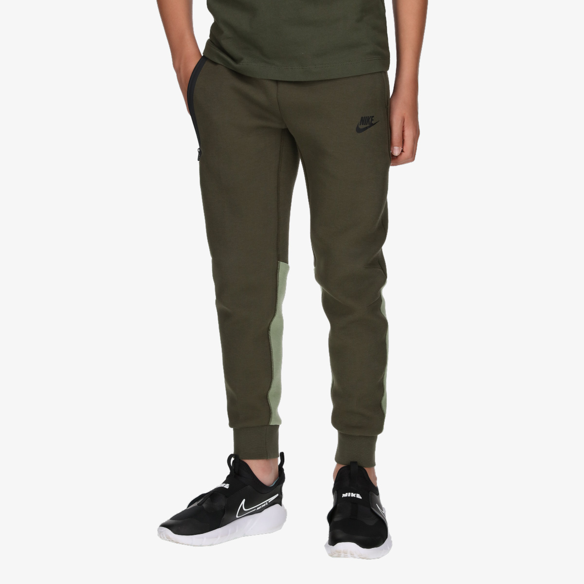 Nike Sportswear Tech Fleece | Sport Vision